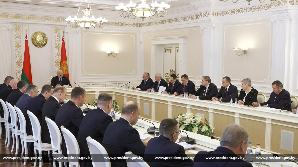Meeting to discuss state and prospects of Belarus’ mining industry ...