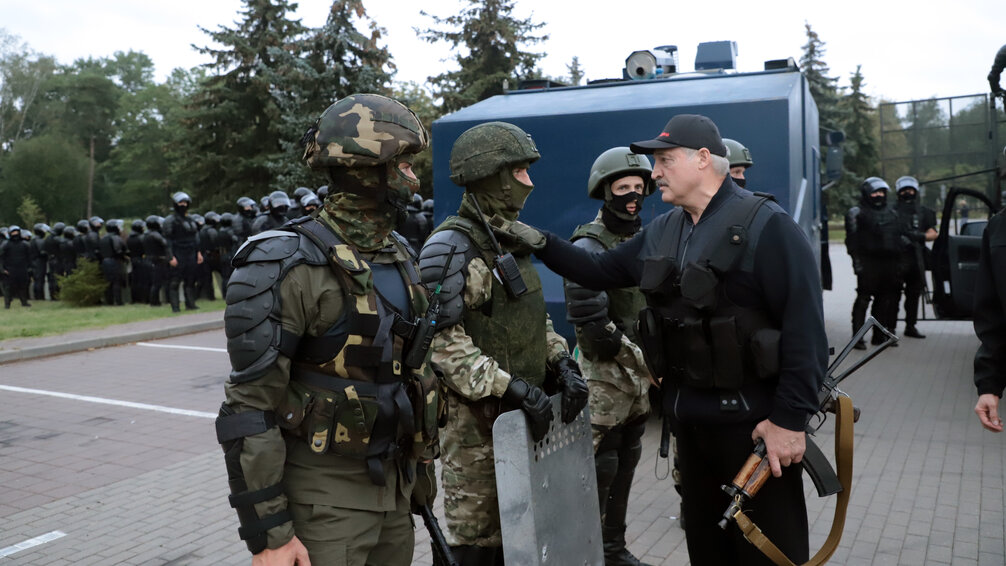 Commander-in-Chief of the Armed Forces | Official Internet Portal of ...